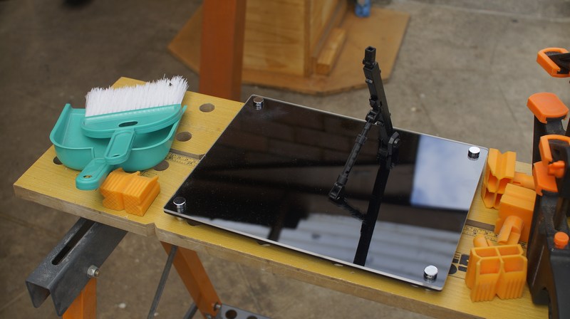 :: KenzBuilds: Custom Acrylic Display Base & Image Transfer