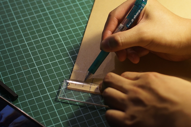 :: KenzBuilds: Custom Acrylic Display Base & Image Transfer